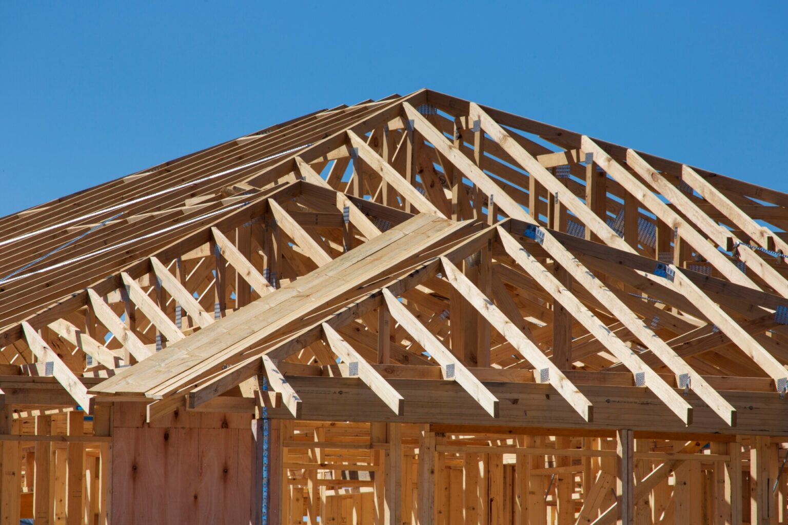 Modern Wood Construction: Techniques, Materials, and Sustainability ...
