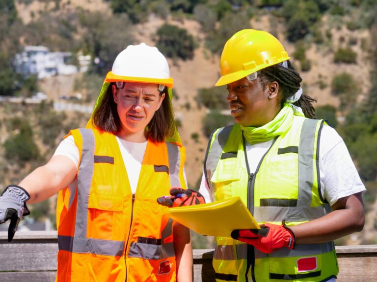 Construction Site Project Management: Roles, Activities, and Technology ...