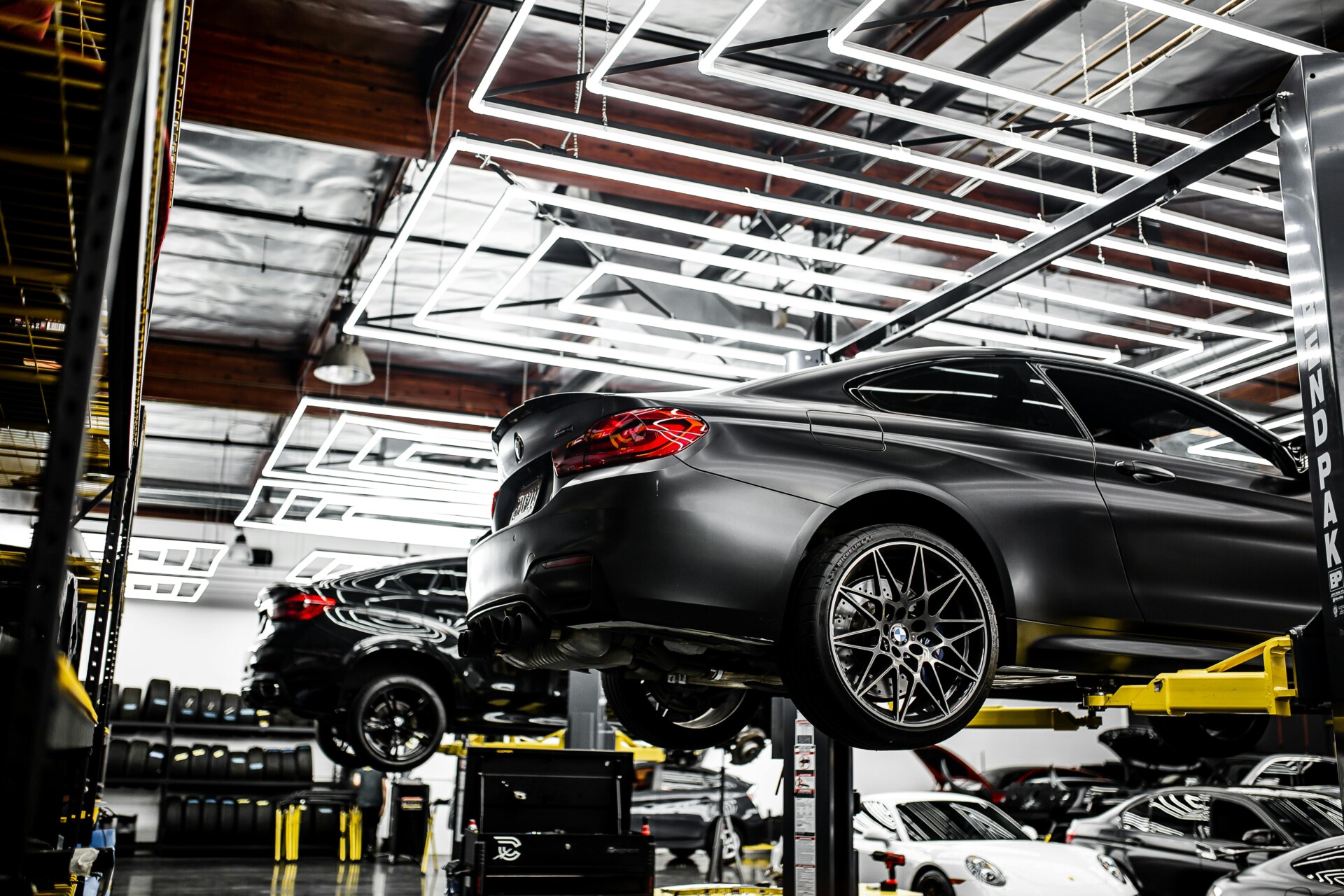 Auto Repair Shop Design Tips for Efficiency and Customer Comfort » EB3 ...